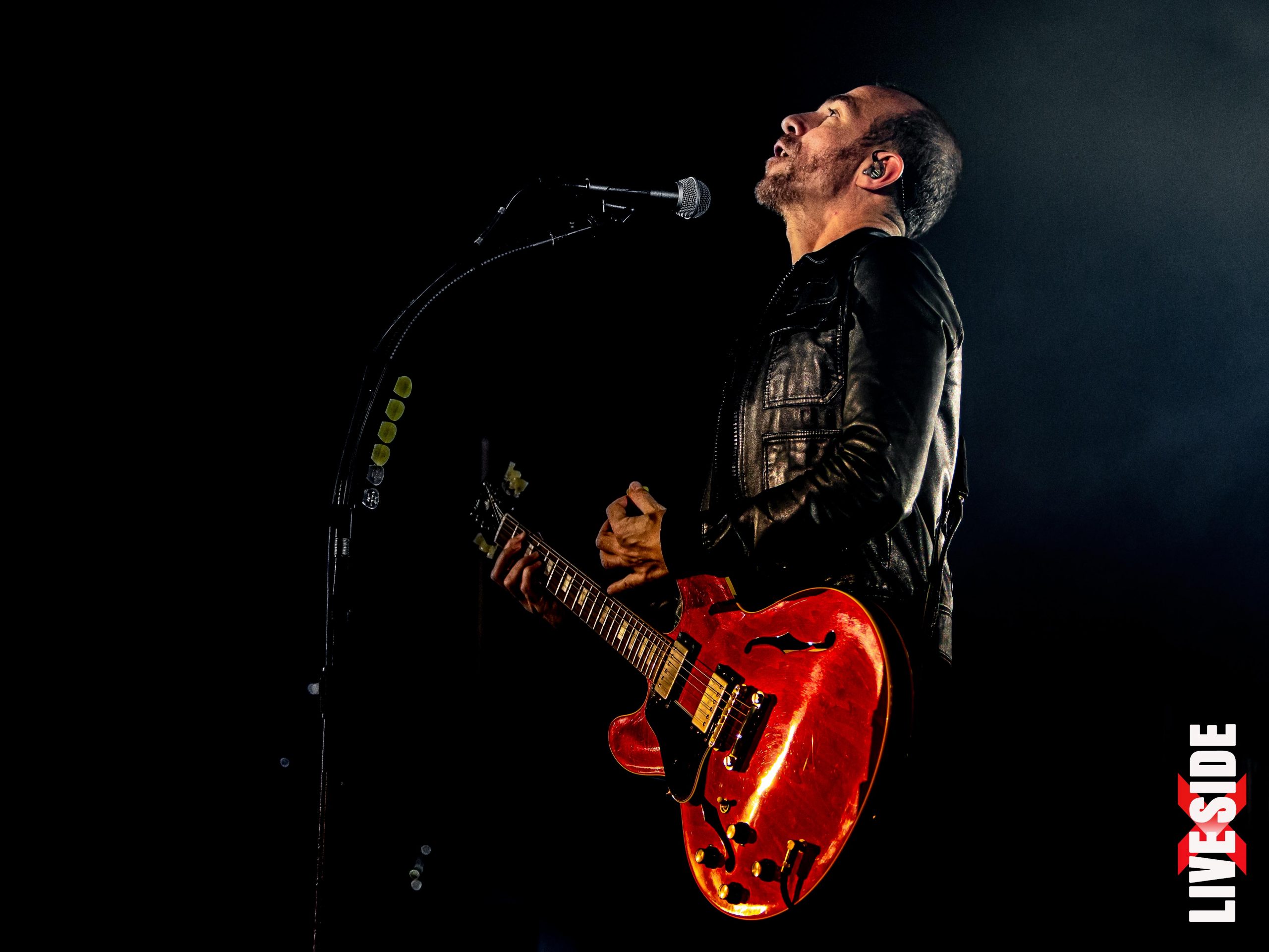 Calogéro en "Liberté Chérie" - LIVE SIDE WEBZINE